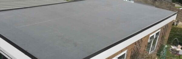 EPDM over bitumen? Waar moet je op letten